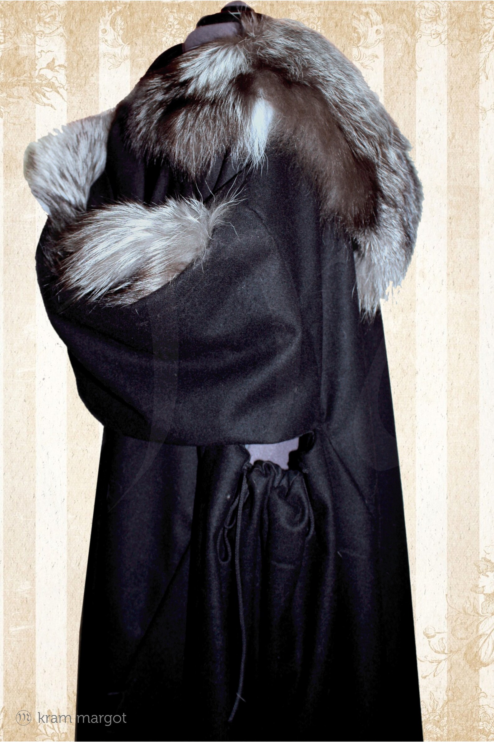 Delia, Custom-made Overcoat, Woolen Noble Cloak With Natural Fur ...