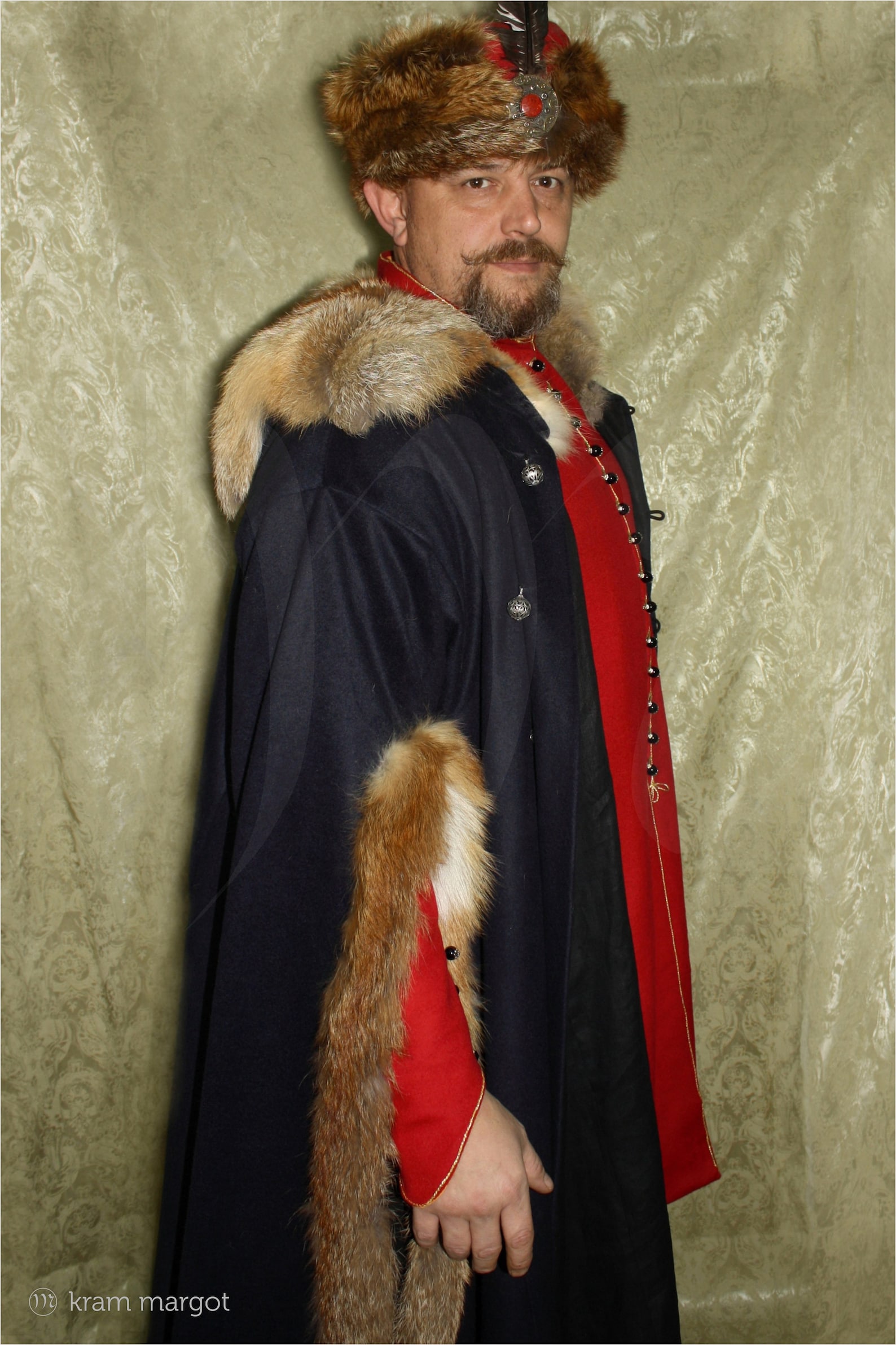 Delia, Custom-made Overcoat, Woolen Noble Cloak With Natural Fur ...