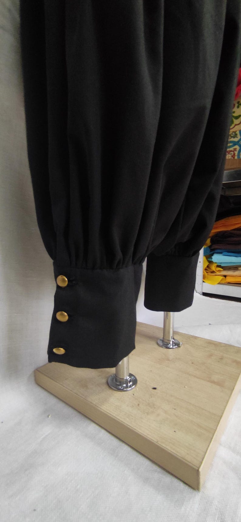 Breeches, Renaissance Pants; Trunk Hose, Knee-length Baroque Trousers ...