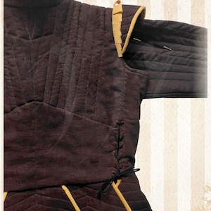 Complete Set | Tailor-made Wams With Pants, Padded Arming Jerkin ...