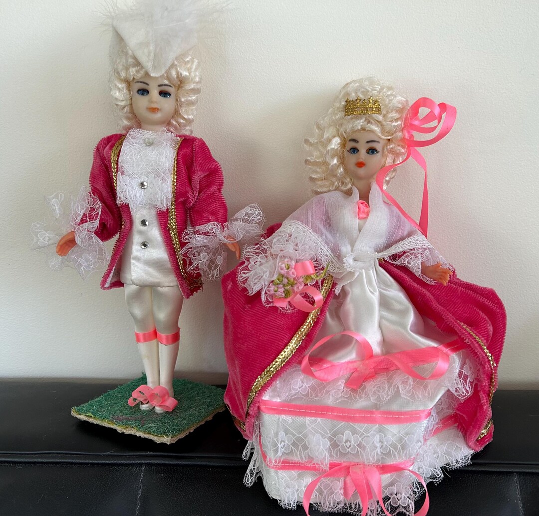 Beautiful Pair of Vintage Parisian Dolls - Etsy