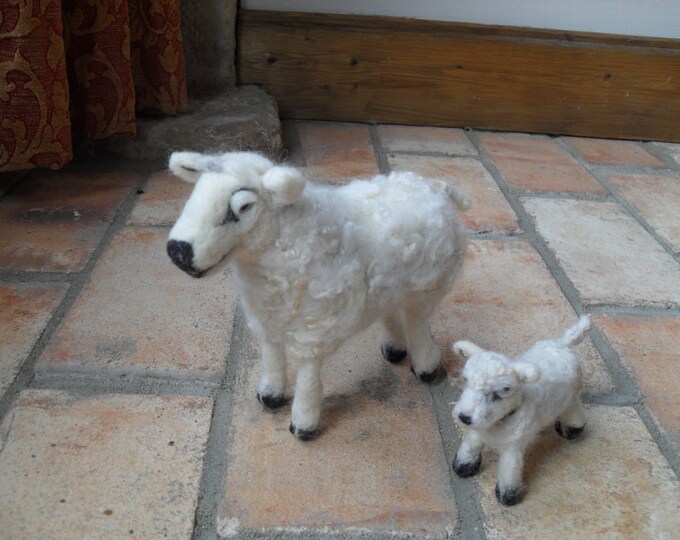 Needle Felted Sheep and Lamb Sculptures. - Etsy