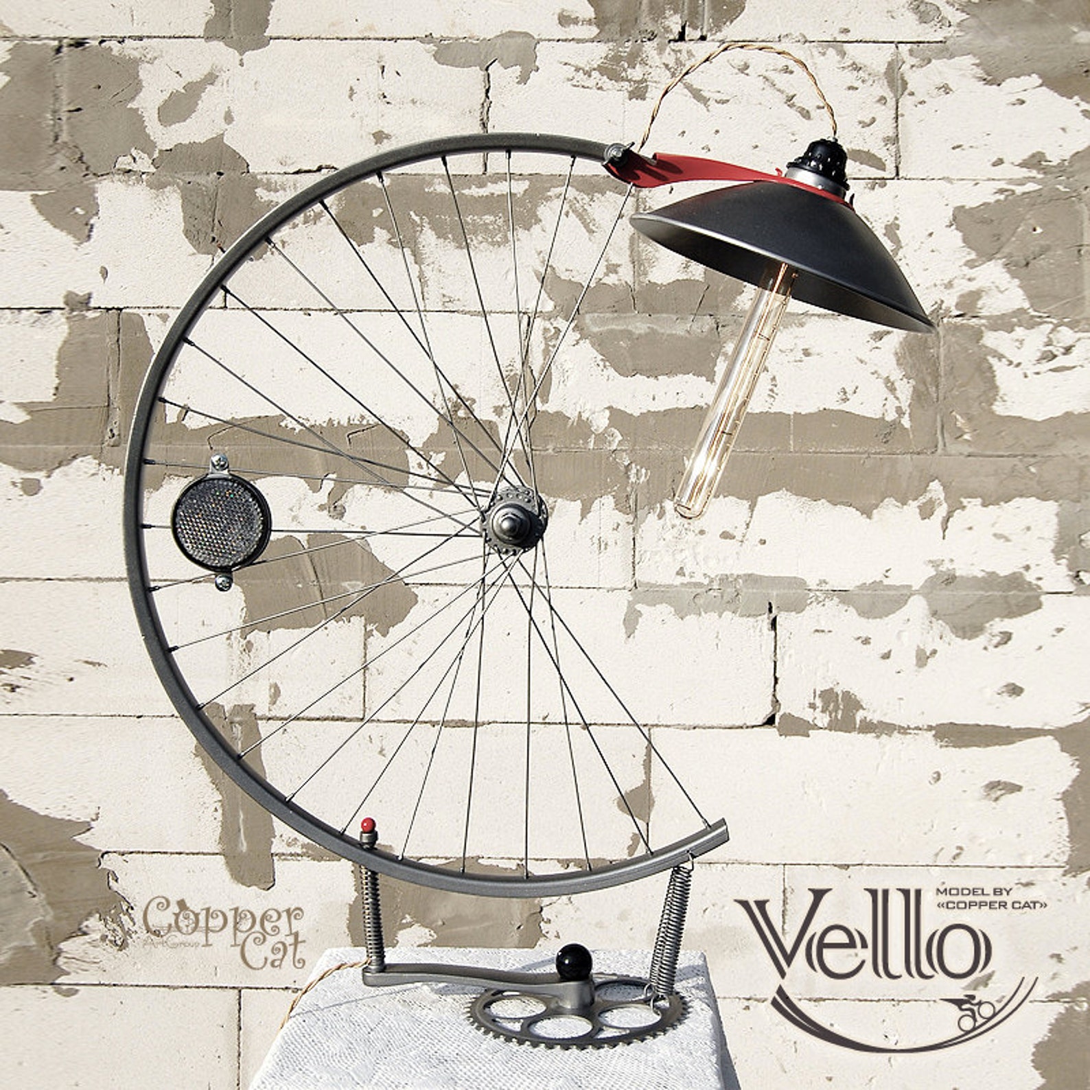 Bicycle Wheel Desk Lamp «vello» by Copper Cat Art Group Steampunk ...