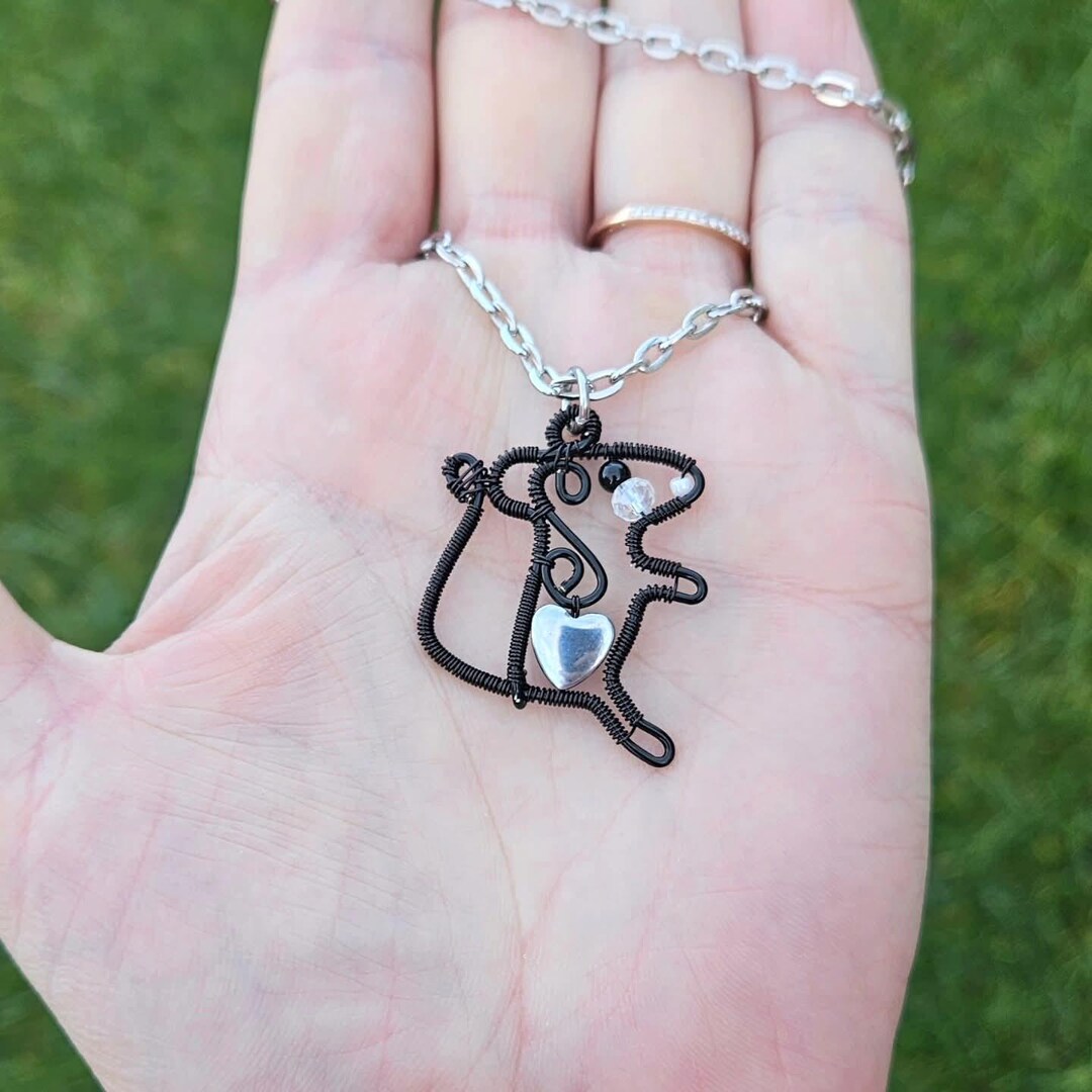 Custom Made Wire Heart Gerbil Pendant Necklace - Etsy