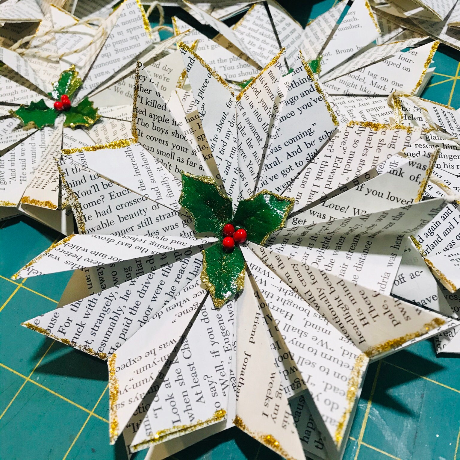 Origami Christmas Tree Ornament, Folded Book Page Ornament, - Etsy