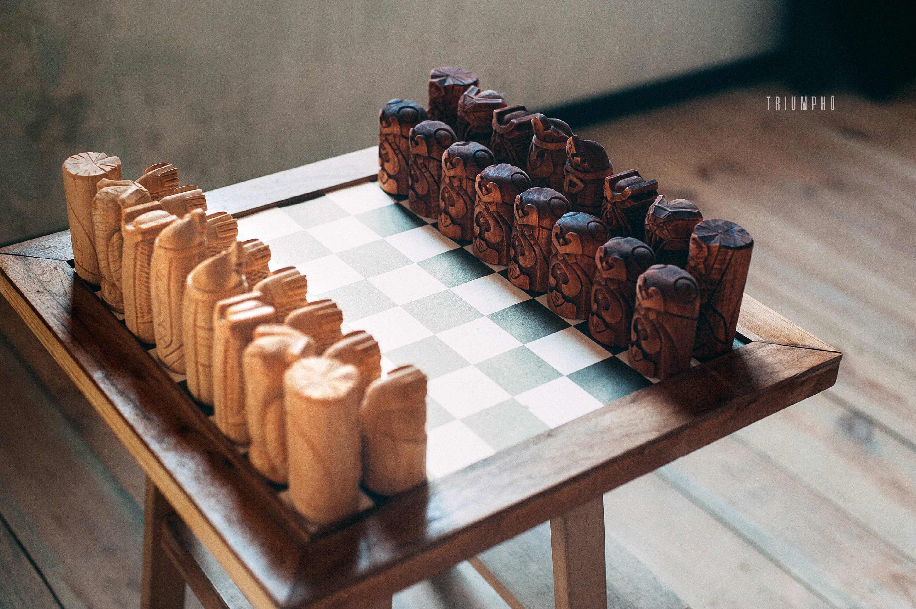 Scandinavian Chess Set. Vikings Chess. Hand Carved - Etsy UK