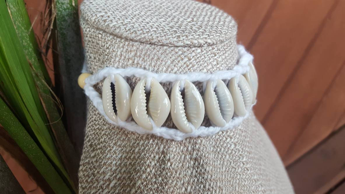 Cowrie Shell Choker, White - Etsy