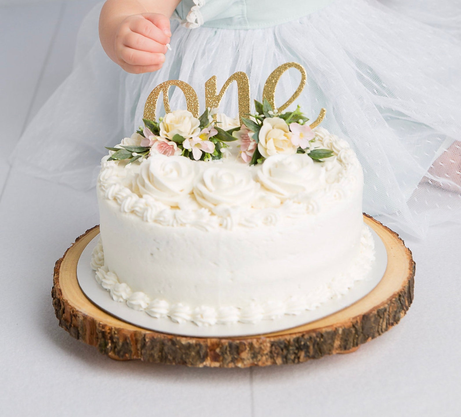 Floral ONE Cake Topper: First Birthday Cake Smash Prop - Etsy