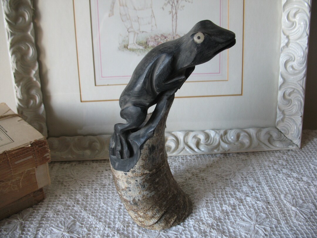 Sculpture of a Frog in a Buffalo Horn. - Etsy