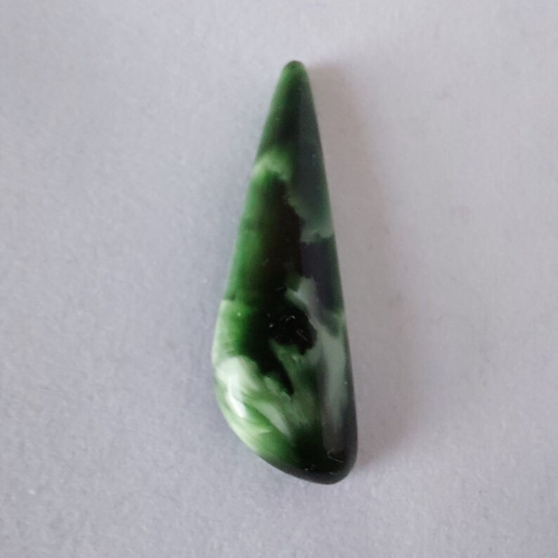 Victoria Stone aka Imori Stone Chatoyant Cabochon, 21.3ct Original and ...