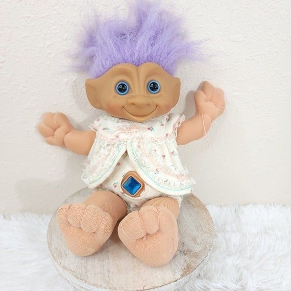 Gem Belly Trolls