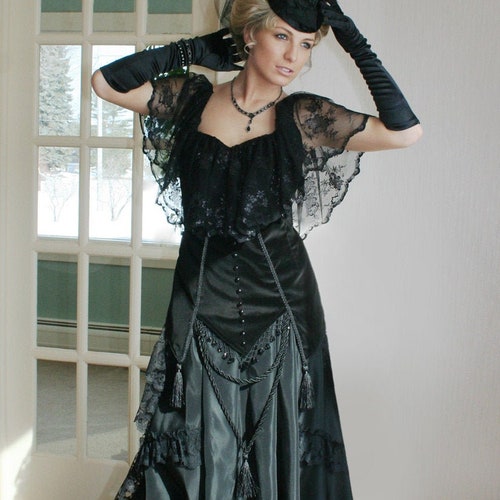 Countess Lucia Victorian Bustle Dress - Etsy