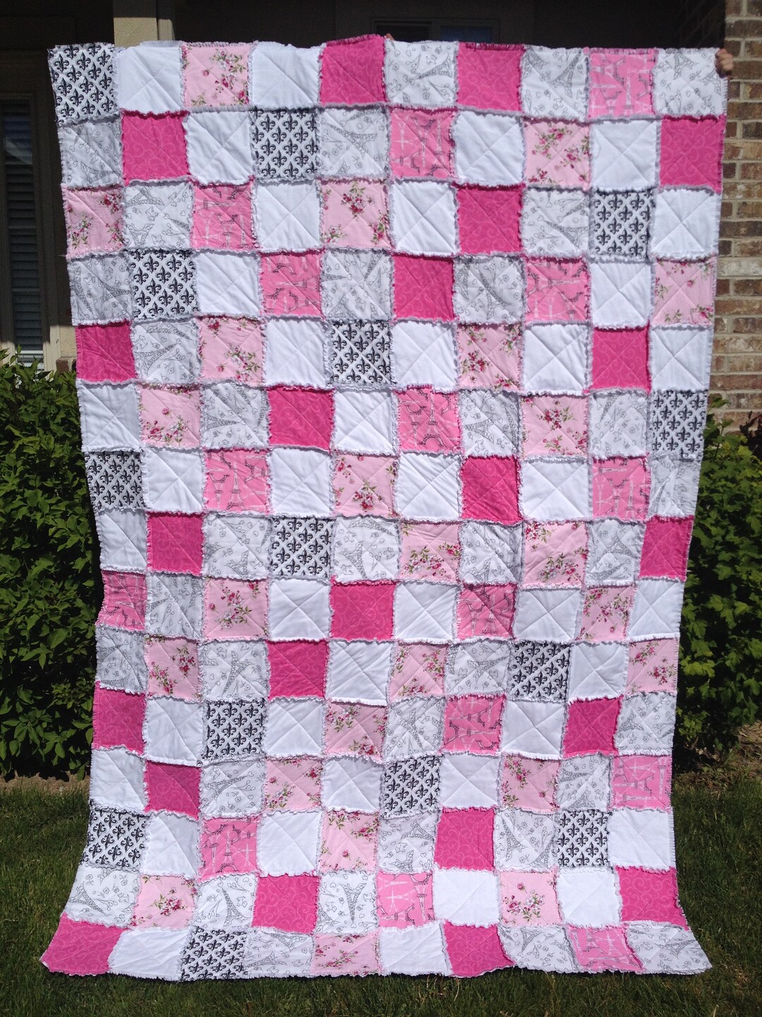 Pink Paris Rag Quilt - Etsy