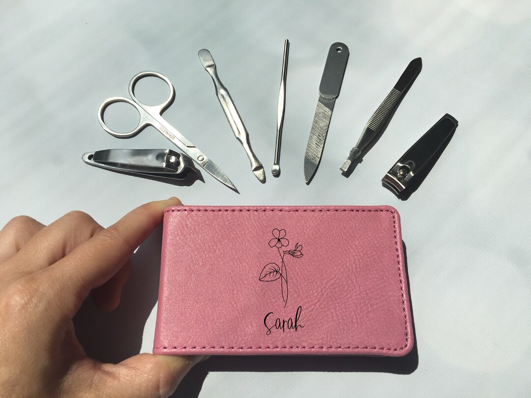 Personalized Birth Flower Manicure Set: Engraved Faux Leather Case - Etsy