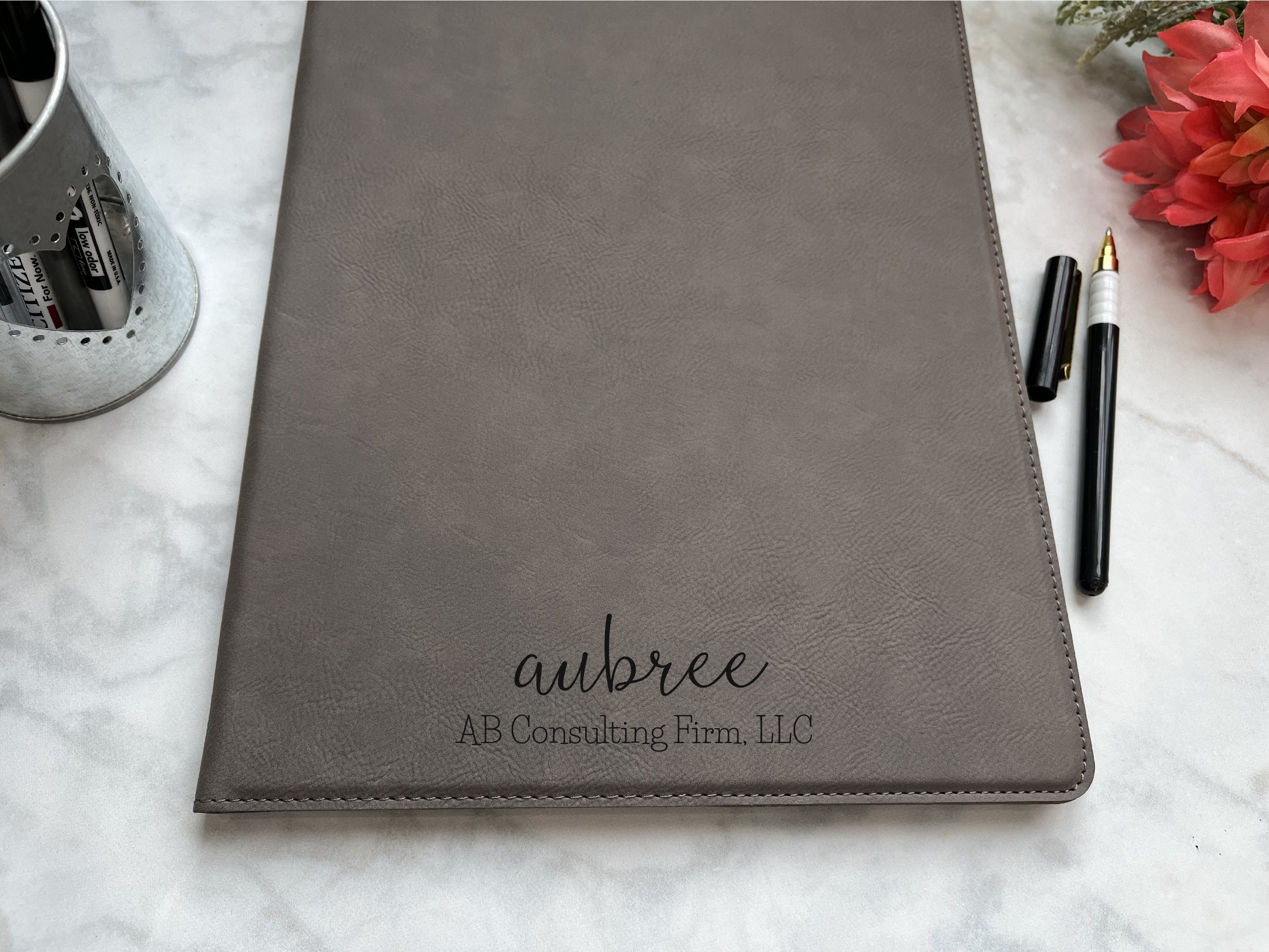 Personalized Portfolio for Women Faux Leather Padfolio - Etsy