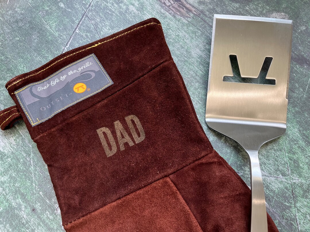 Personalized Leather Grill Mitt Set: Cowhide BBQ Gift - Etsy