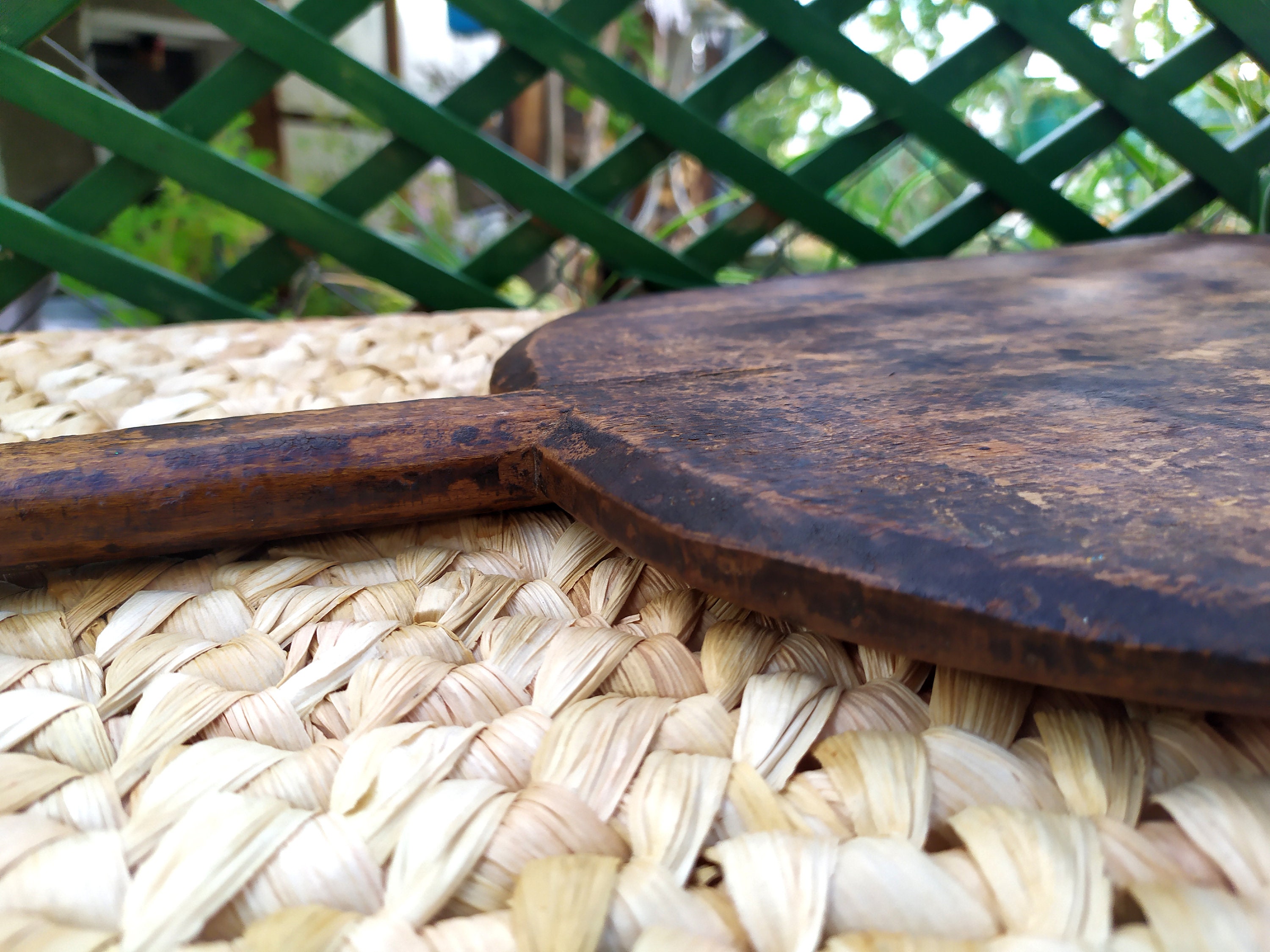 Tabla de pan de madera grande primitiva antigua temprana de 26,4 con ...