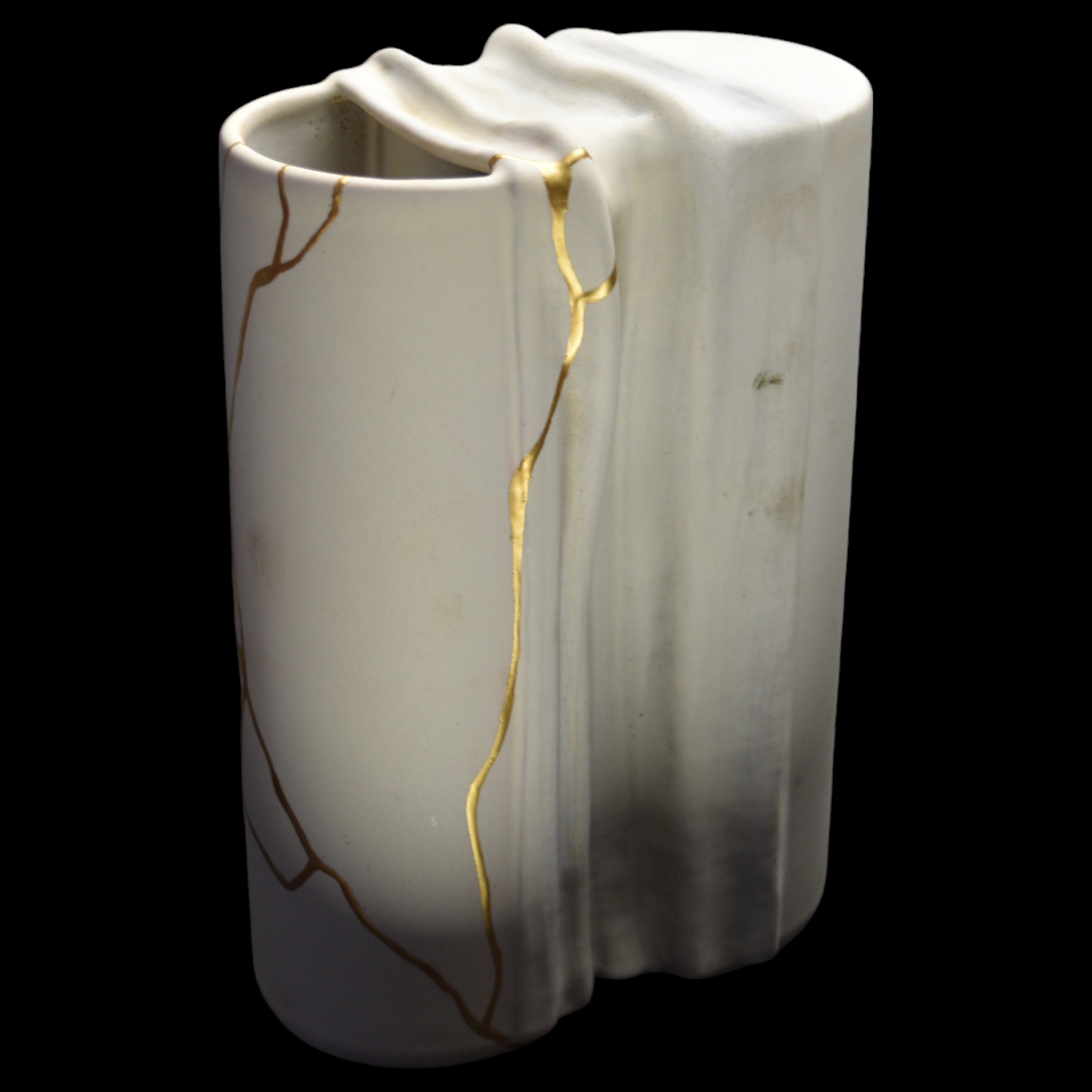 REAL GOLD KINTSUGI Vase White Design - Etsy