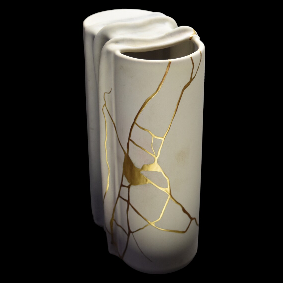 REAL GOLD KINTSUGI Vase White Design - Etsy