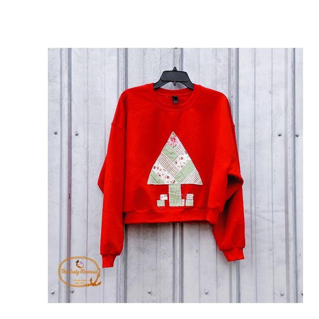 Red Cropped Sweatshirt With Patchwork Christmas Tree, Upcycled Appliqué ...