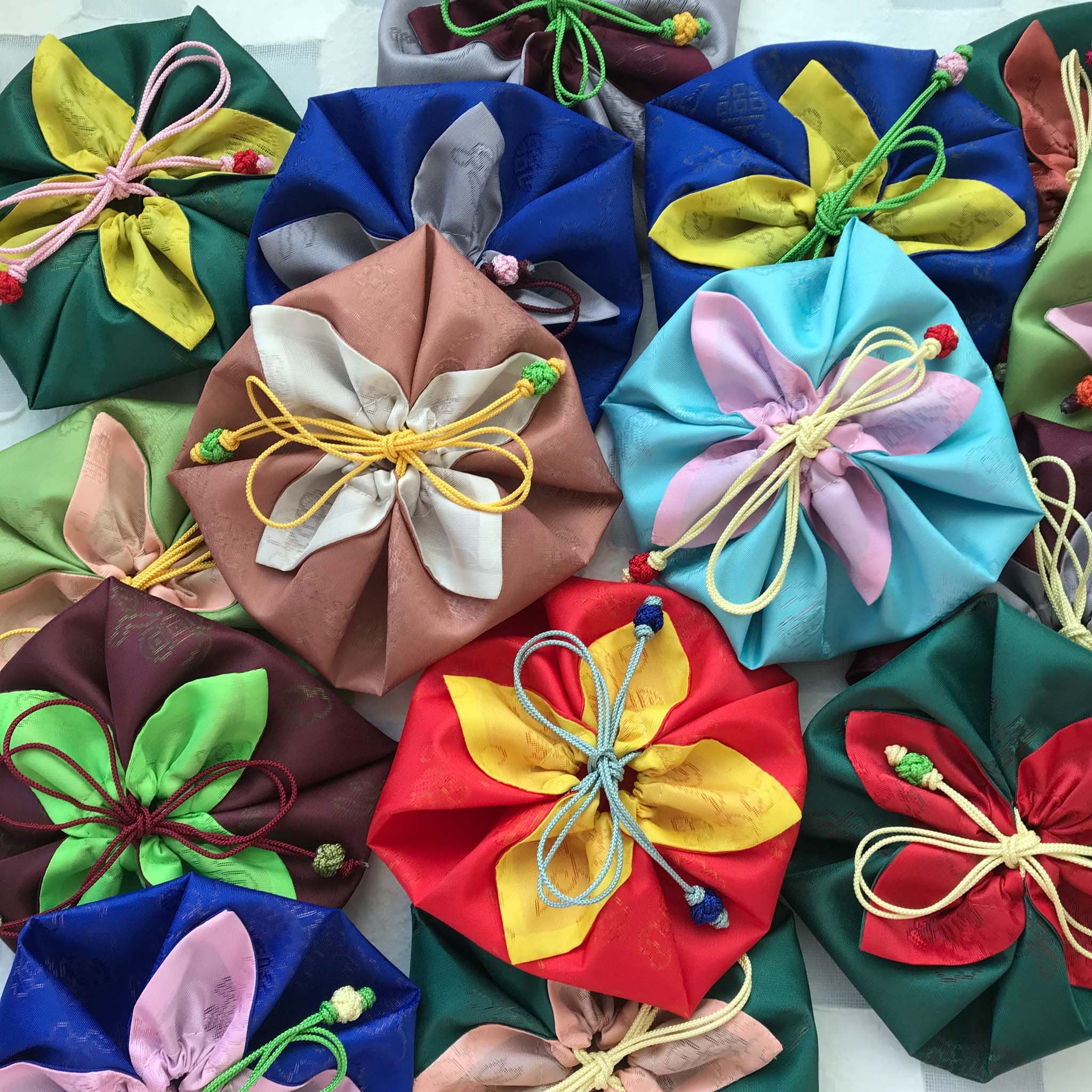 Flower Petal Pouch, Korean Traditional Drawstring Pouch, Gift Pouch ...