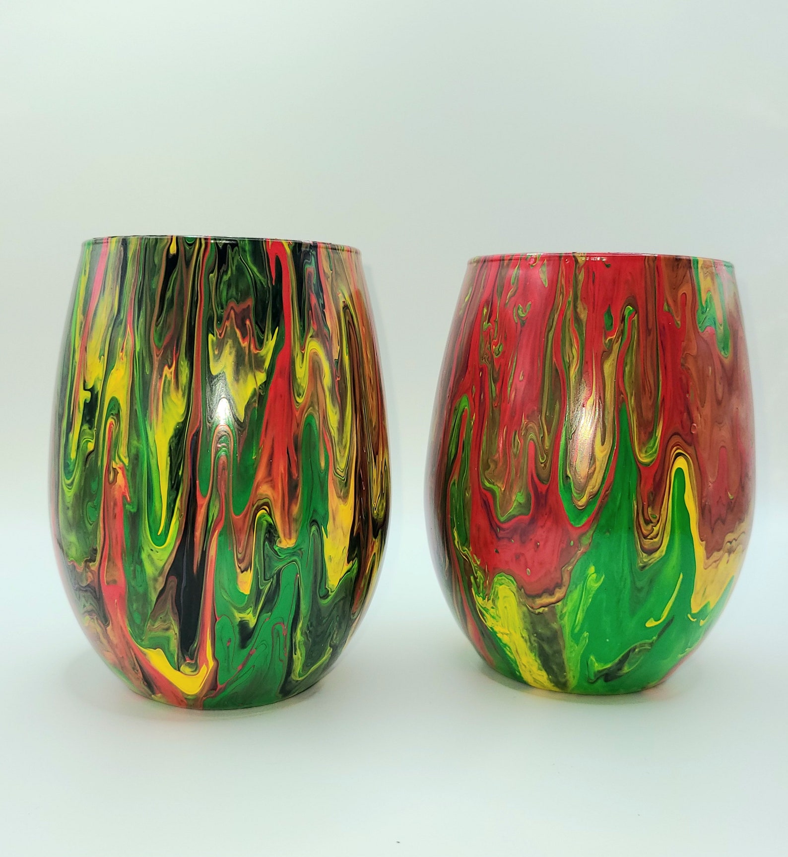 Fluid Art Wine Glass Set: Marbled Stemless Barware, Rainbow Painted (15 ...