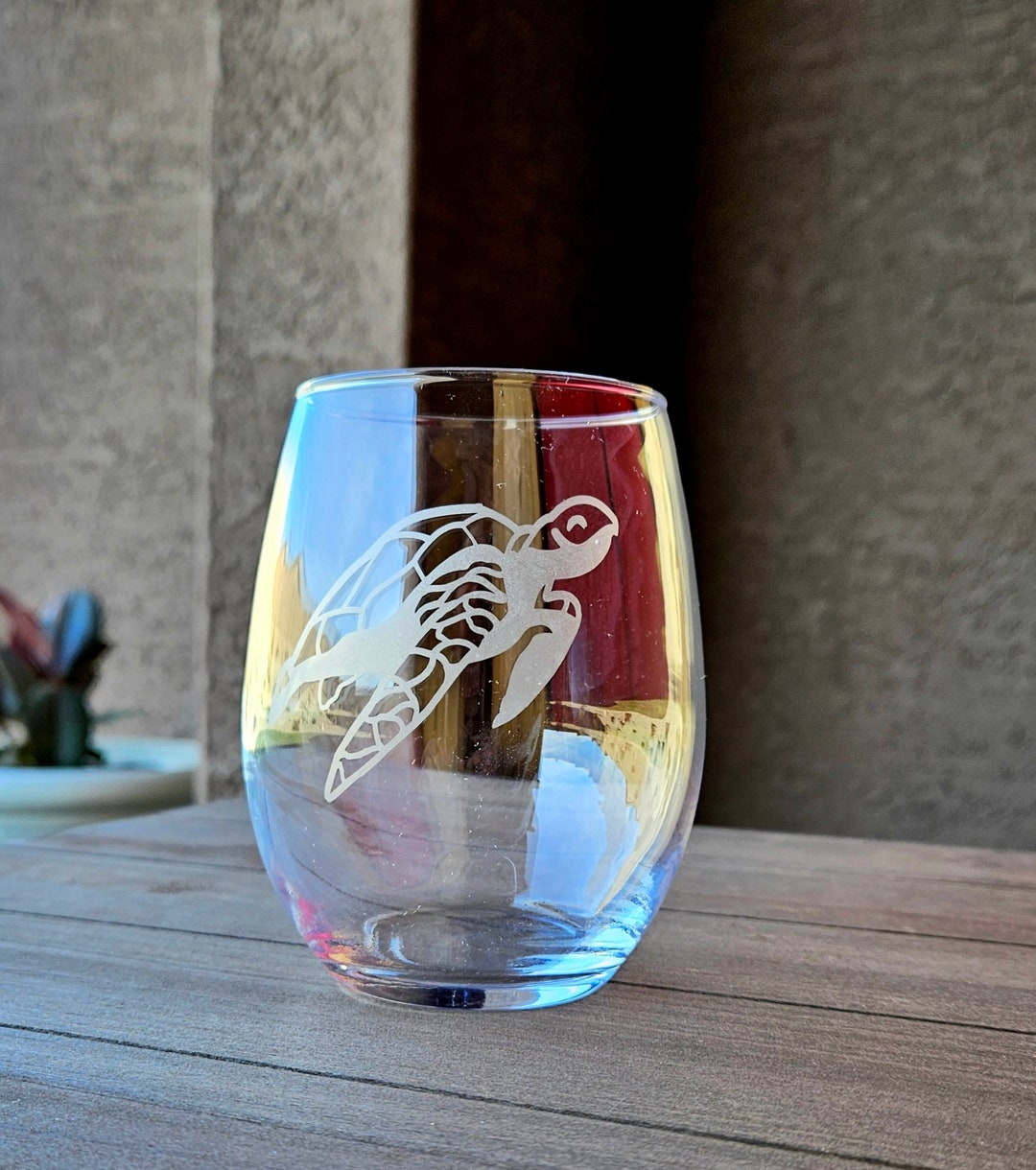 Sea Turtle Wine Glass, Etched Turtle, Ocean Life, Stemless Barware ...
