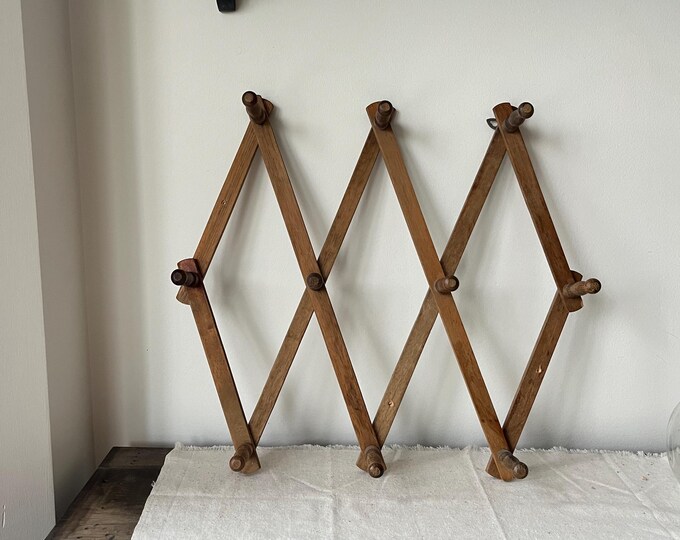 Wooden Accordion Peg Rack - Etsy