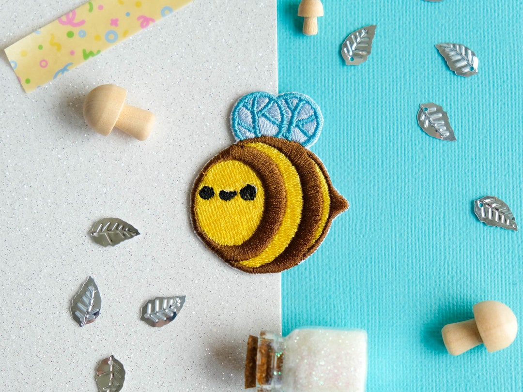 Little Bee Embroidered Iron-on Patch Perfect for Decorating Your ...