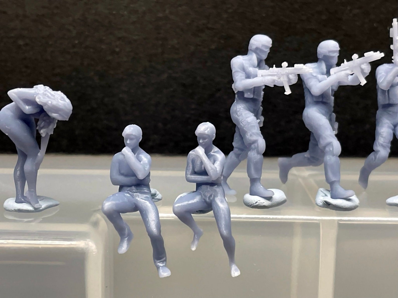 1:64 Miniature Human Figures Resin / Unpainted Great for - Etsy