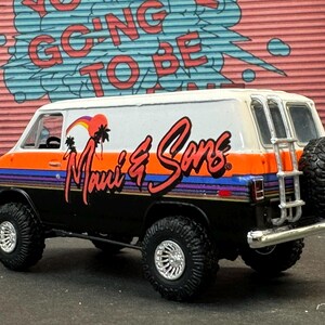 1-64 Scale / S-scale 1971 Chevy Van G10 Great for Dioramas & Diecast ...