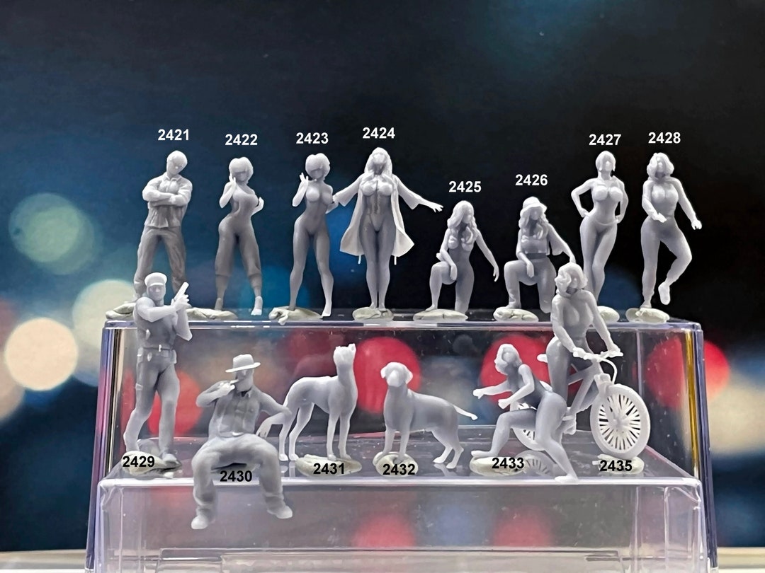 1:64 Miniature Human Figures Resin / Unpainted Great for Dioramas / Hot ...
