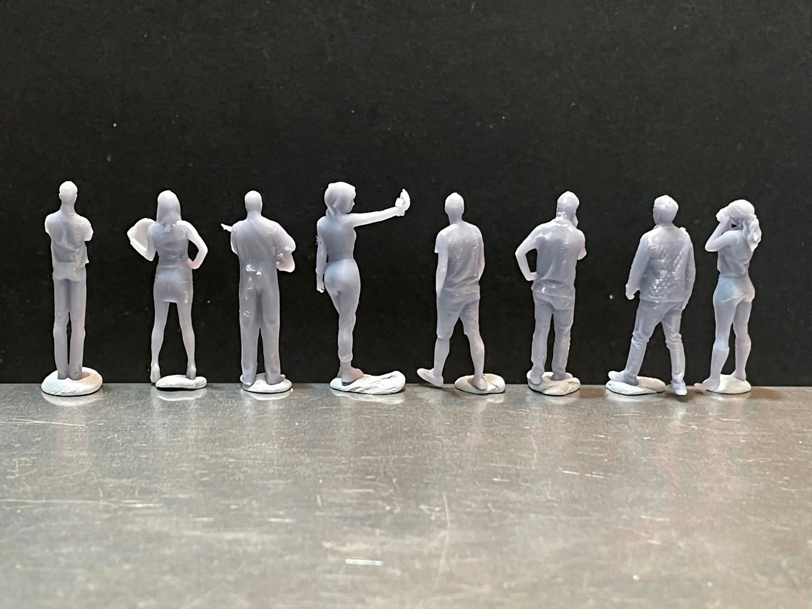 1:64 Miniature Human Figures Resin / Unpainted Great for Dioramas / Hot ...