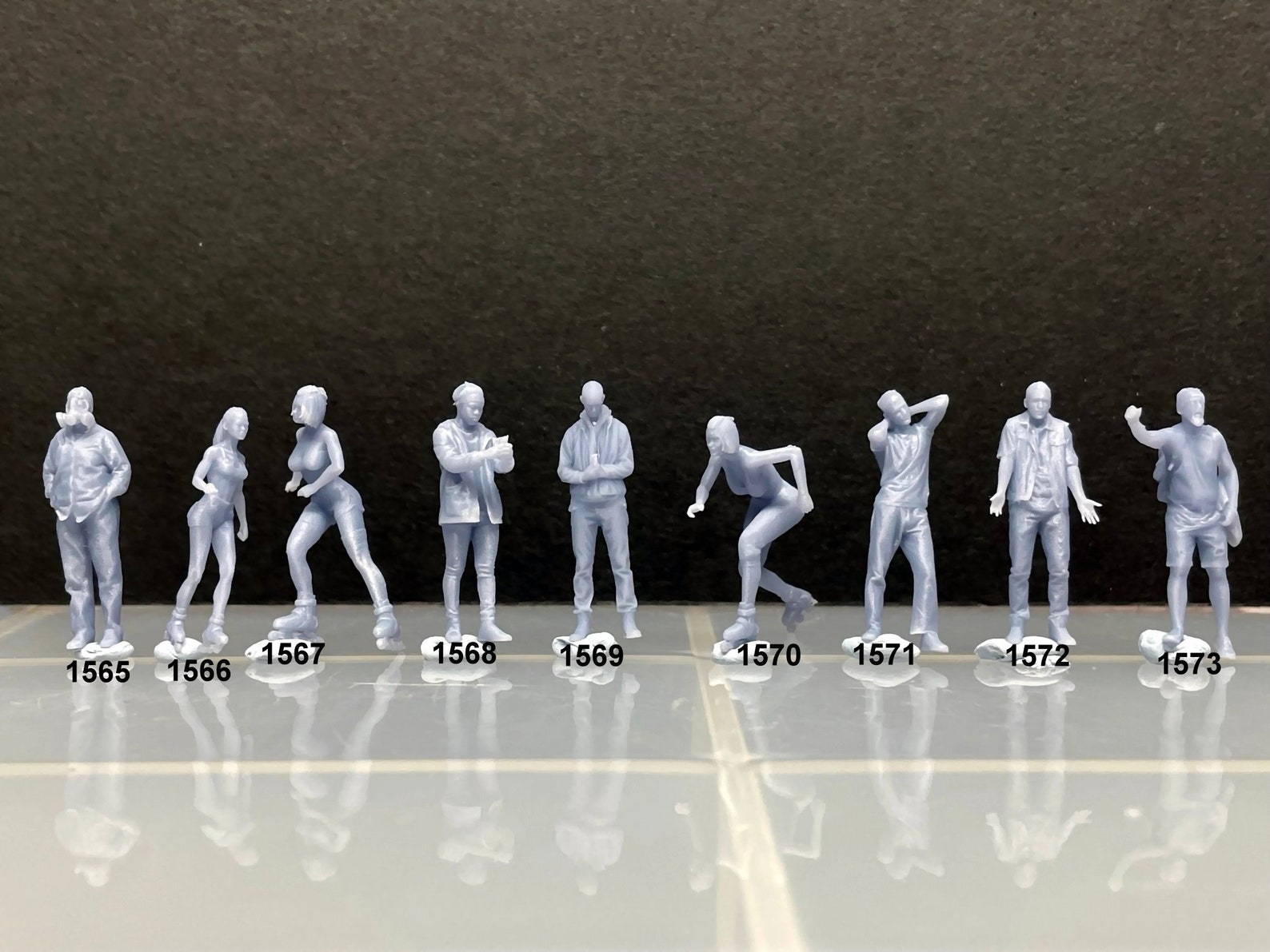 1:64 Miniature Human Figures Resin / Unpainted Great for - Etsy