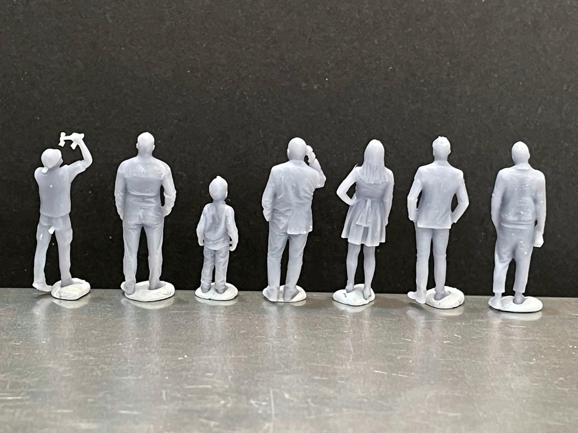 1:64 Miniature Human Figures Resin / Unpainted Great for - Etsy