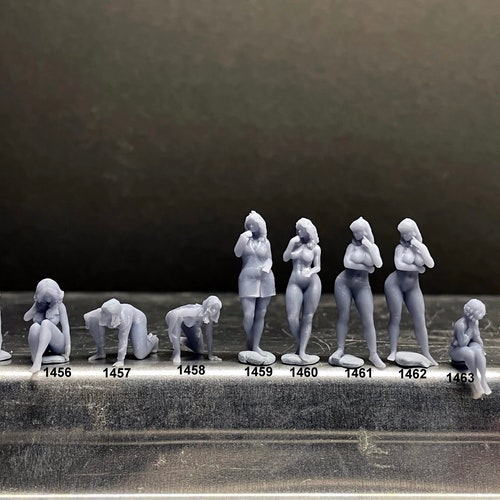 1:64 Miniature Human Figures Resin / Unpainted Great for - Etsy