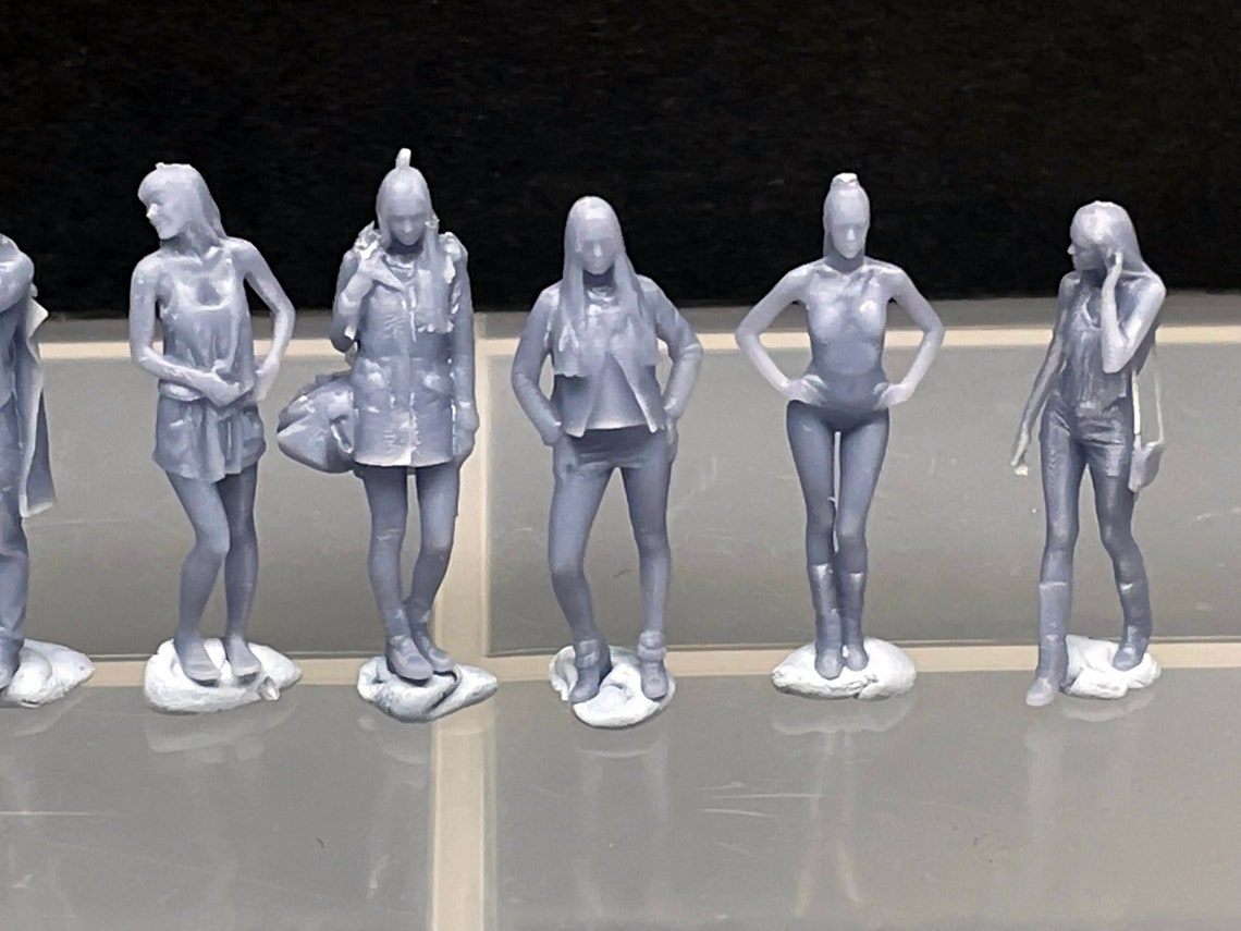 1:64 Miniature Human Figures Resin / Unpainted Great for - Etsy