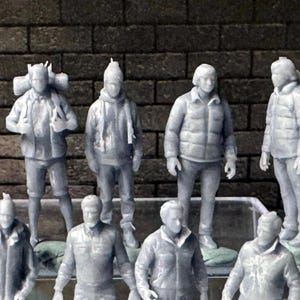 1:64 Miniature Human Figures Resin / Unpainted Great for Dioramas Hot ...