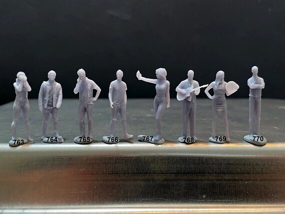 1:64 Miniature Human Figures Resin / Unpainted Great for | Etsy