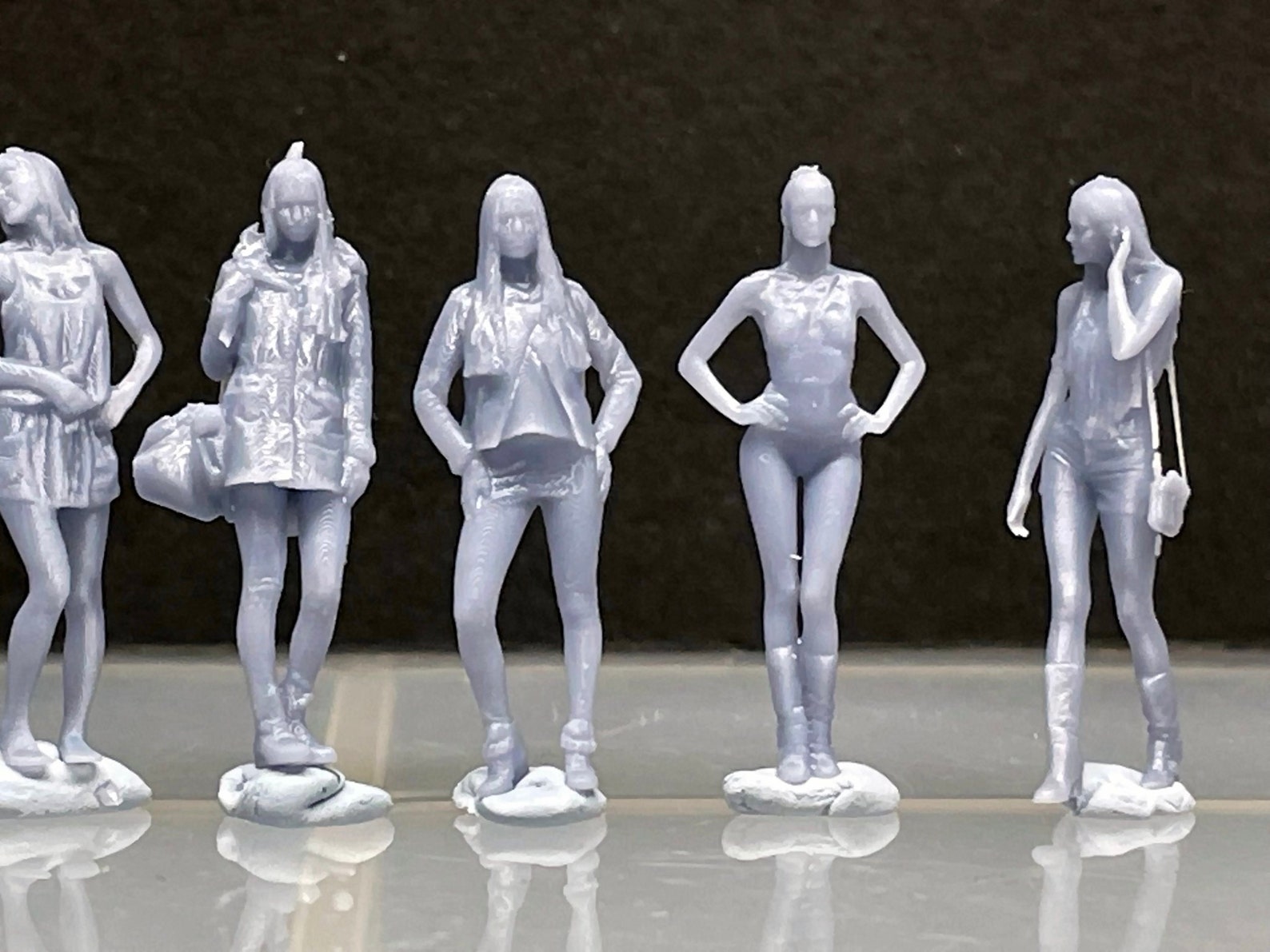 1:64 Miniature Human Figures Resin / Unpainted Great for - Etsy