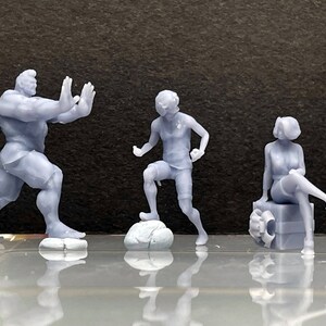 1:64 Miniature Human Figures Resin / Unpainted Great for Dioramas / Hot ...