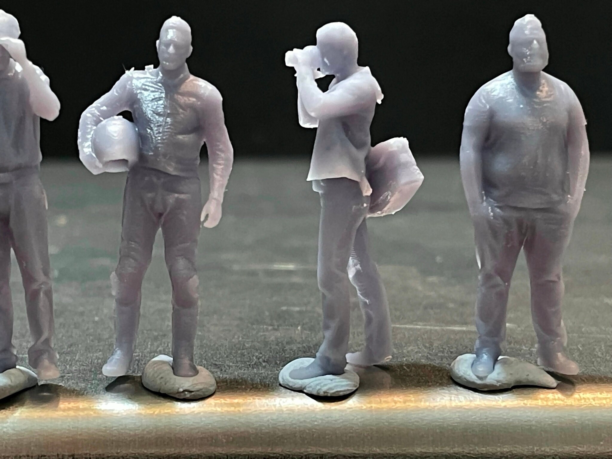 1:64 Miniature Human Figures Resin / unpainted great for | Etsy