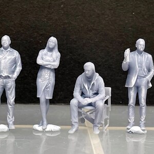 1:64 Miniature Human Figures Resin / Unpainted Great for Dioramas / Hot ...