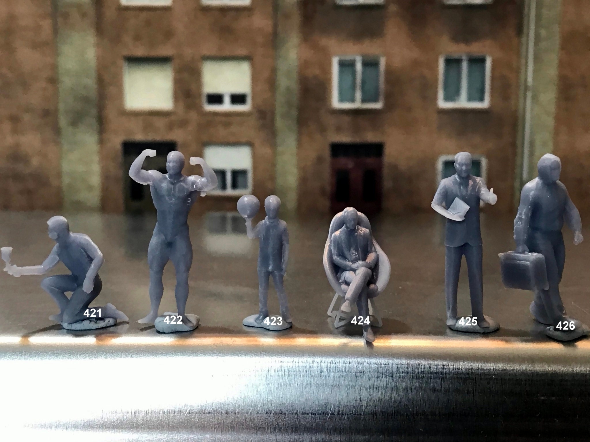 1:64 Scale Miniature People Resin / unpainted great for | Etsy