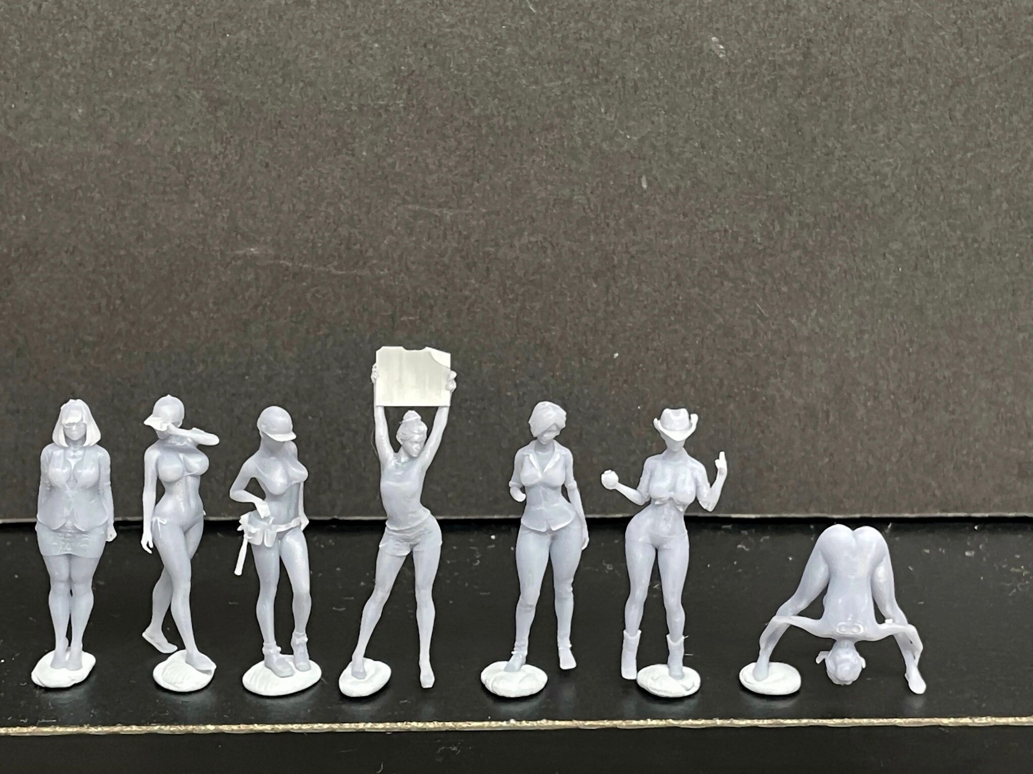 1:64 Miniature Human Figures Resin / Unpainted Great for - Etsy