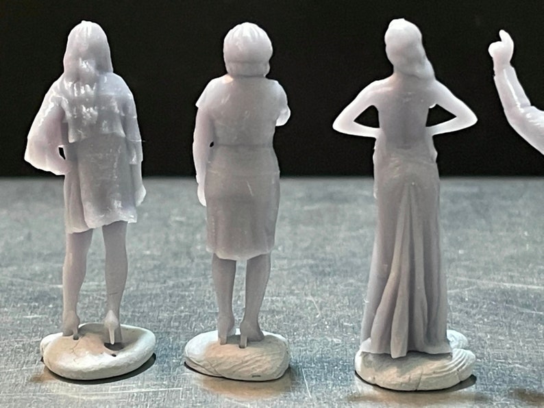 1:64 Scale Miniature People Resin / Unpainted Great for - Etsy