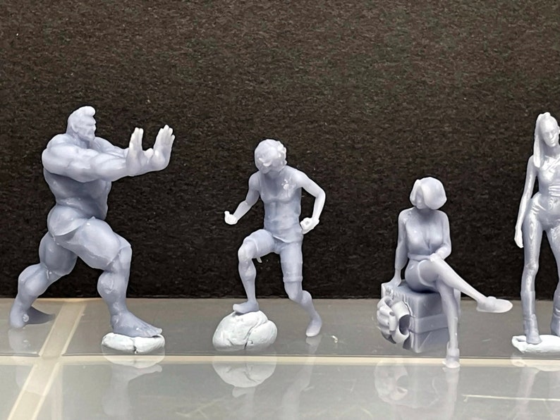 1:64 Miniature Human Figures Resin / Unpainted Great for - Etsy