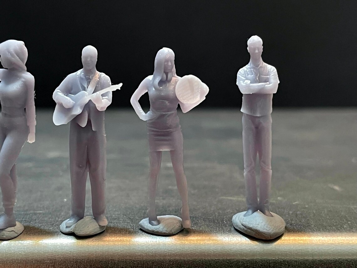 1:64 Miniature Human Figures Resin / Unpainted Great for | Etsy