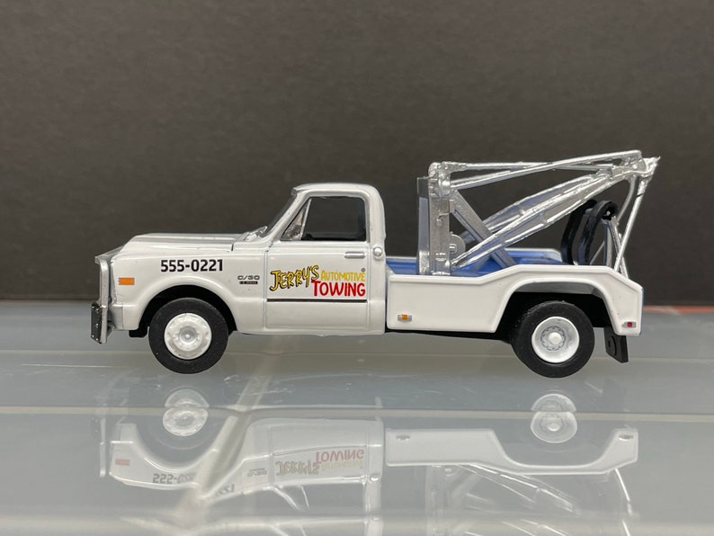 1-64 Scale / S-scale 1969 Chevrolet C-30 Dually Wrecker - Etsy