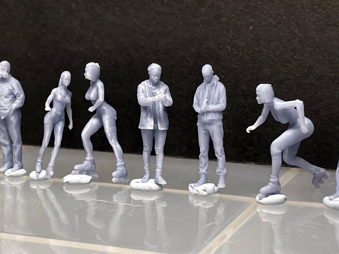 1:64 Miniature Human Figures Resin / Unpainted Great for - Etsy